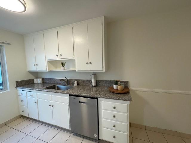 24Anza 2 Bedroom Apartment for Rent at 21010 Anza Ave, Torrance, CA 90503