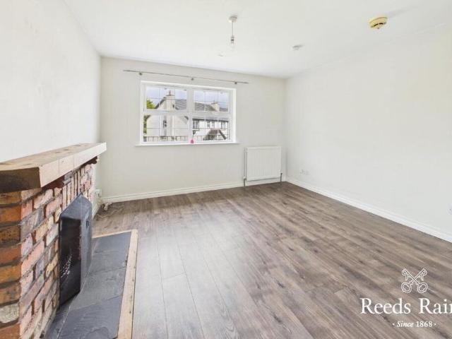 24C Cairndore Walk, Newtownards, BT23 8PE