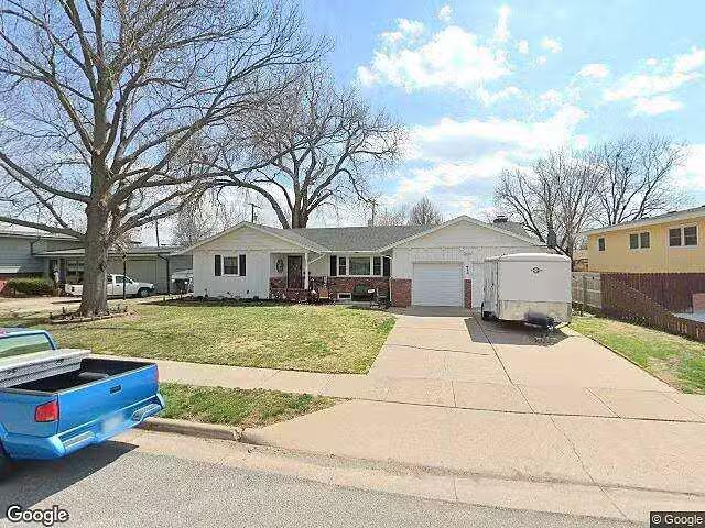 24Th, HUTCHINSON, KS 67502 648101498
