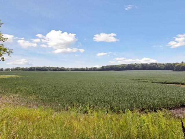 24X4 Holy Name Dr, Medina, MN 55340