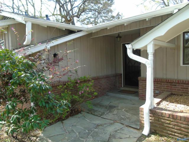 2504 Maysville Circle NE