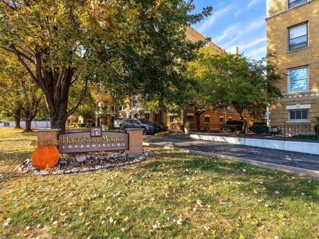 2504 N Harrison St Apt D2, Davenport, IA 52803