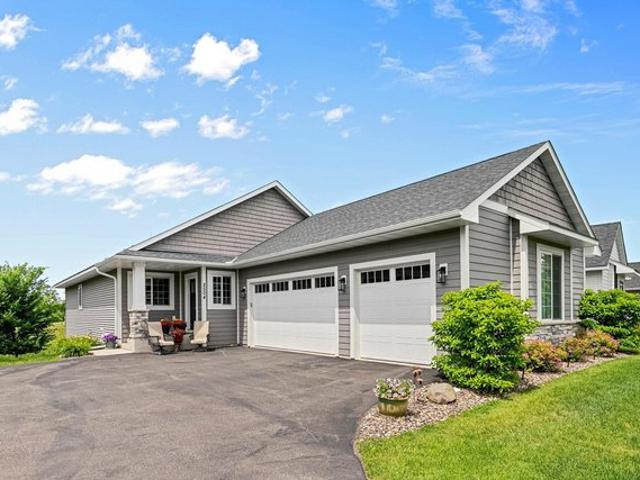 2504 Neal Ct N, Stillwater, MN 55082