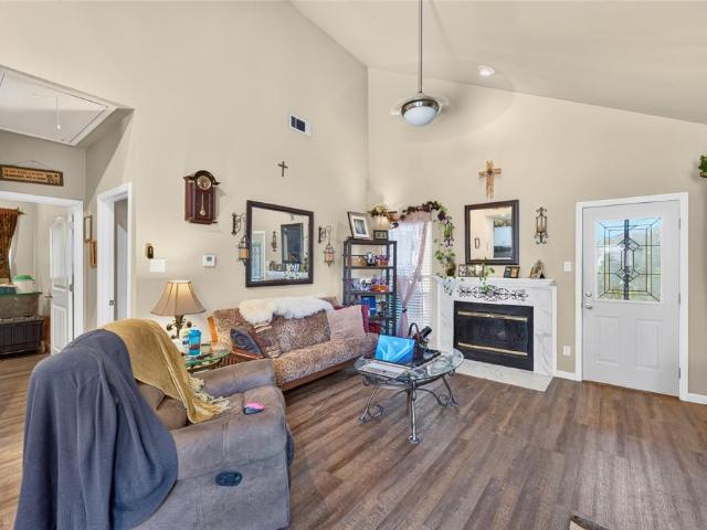 2504 Orangegrove Circle