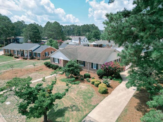2504 Dawn Circle