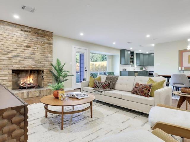 2504 Deerfoot Trl