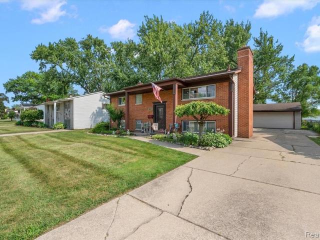 2504 Koper Drive