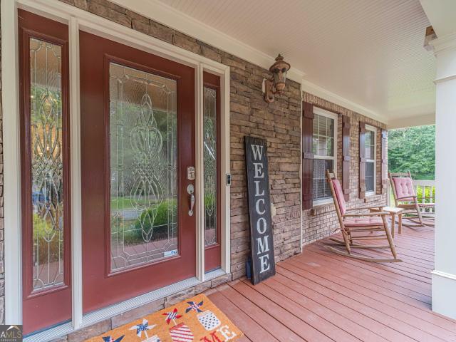 2504 Lois Court