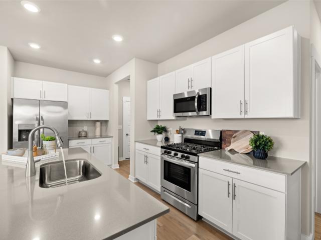 2504 Robert Gwynne Drive