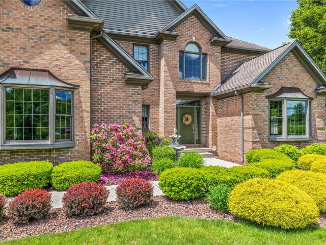 2504 Ron Dr