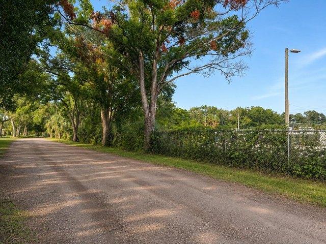 2504 S 54th St, Tampa, FL 33619