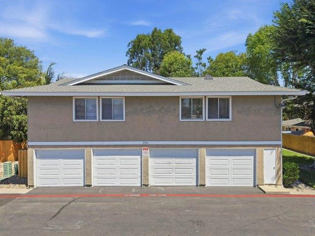2504 Wanek Rd Unit D, Escondido, CA 92027