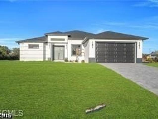 2504 15th St W, Lehigh Acres, FL 33971