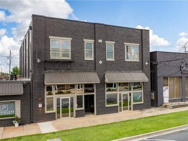 2504 7th St, Tuscaloosa, AL 35401