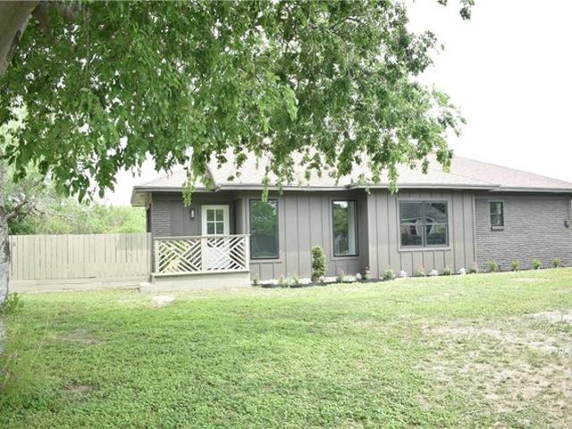 2505 McCain Dr, Corpus Christi, TX 78410