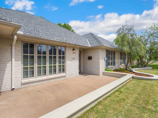 2505 NW 58th Place