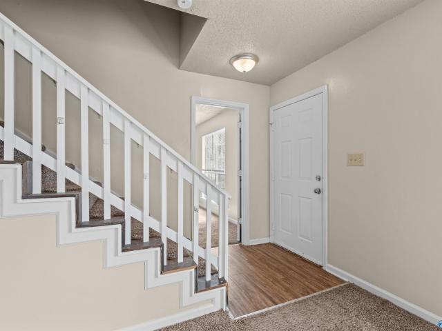 2505 Autumn Ridge Drive