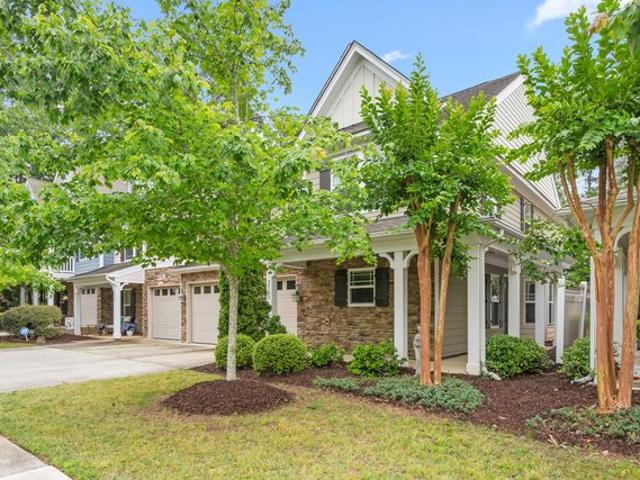 2505 Bartlett Cir, Hillsborough, NC 27278