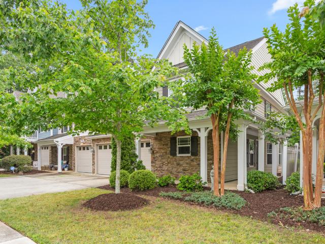 2505 Bartlett Circle