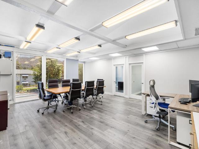 2505 Canada Boulevard