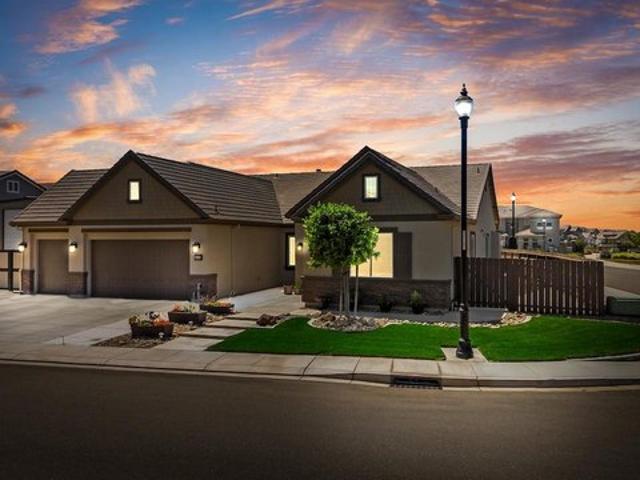 2505 Chrysler Ave, Manteca, CA 95337