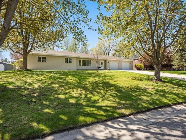 2505 Conifer Ave, Alexandria, MN 56308