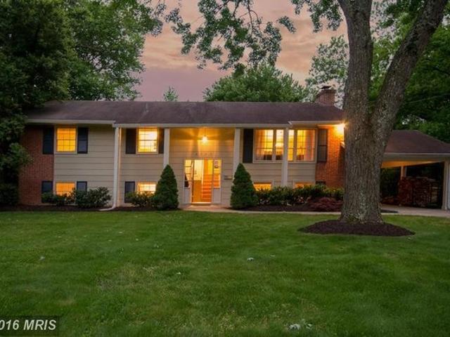 2505 Duxbury Pl, Alexandria, VA 22308