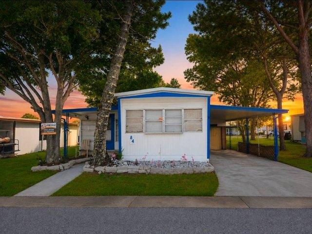 2505 E Bay Dr Lot 84, Largo, FL 33771