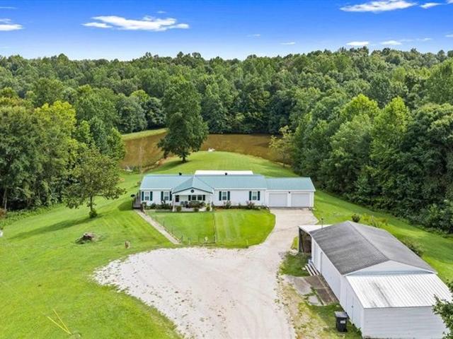 2505 Ed Brown Rd, Hawesville, KY 42348