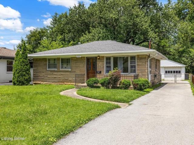 2505 Goldsmith Ln, Louisville, KY 40218