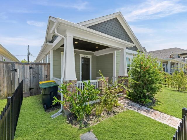 2505 Houston Avenue