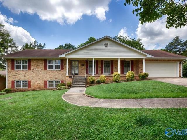 2505 Isabelle Cir NE, Huntsville, AL 35811