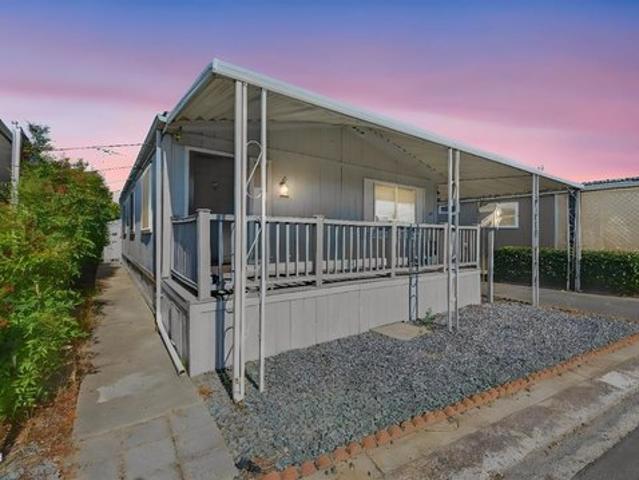 2505 Jackson Ave Spc 131, Escalon, CA 95320