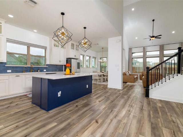 2505 Runhappy Court
