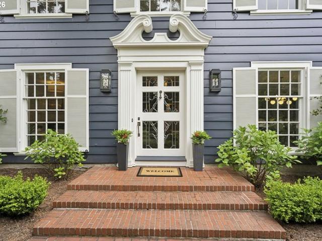 2505 SW Hillcrest Dr, Portland, OR 97201