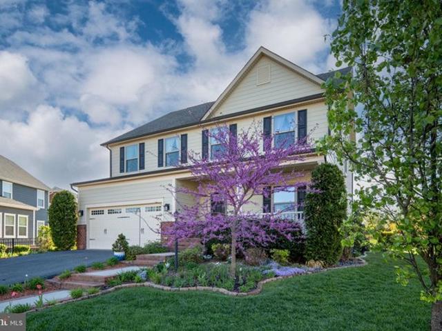 2505 Sweet Clover Ct, Dumfries, VA 22026