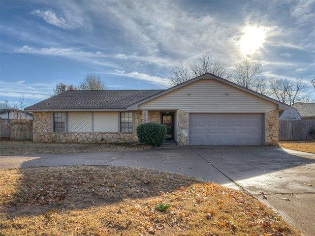 2505 S Miles Ave, El Reno, OK 73036