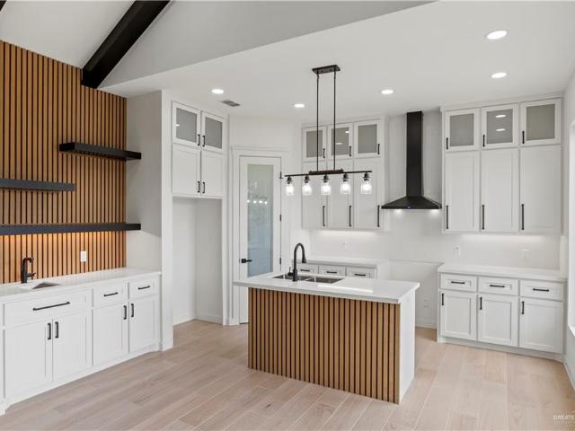 2505 Sable Palm Drive