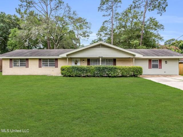 2505 Shady Ln, Biloxi, MS 39531