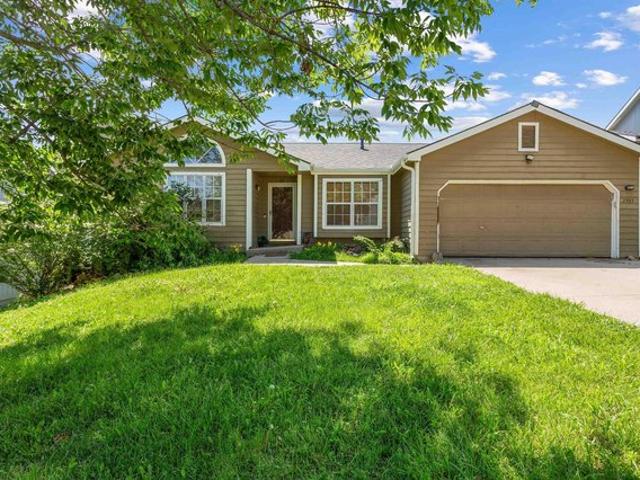 2505 Via Linda Dr, Lawrence, KS 66047
