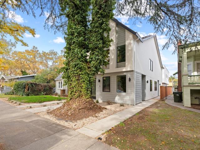 2505 W St, Sacramento, CA 95818 | MLS #226039 | Compass