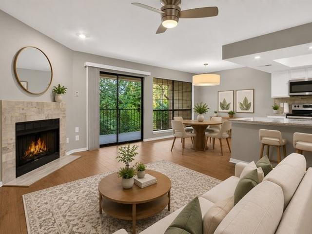 2505 Wedglea Dr Apt 238, Dallas, TX 75211