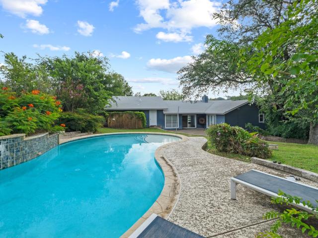 2505 Wilke Dr