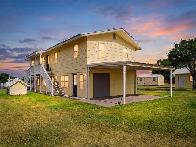 25065 Lakeshore Drive