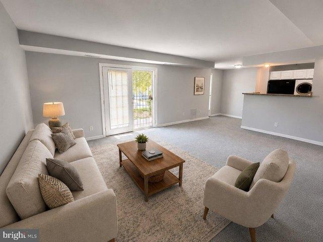 2506 Markham Ln Apt 1, Landover, MD 20785