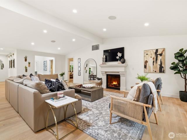 2506 th Avenue SE