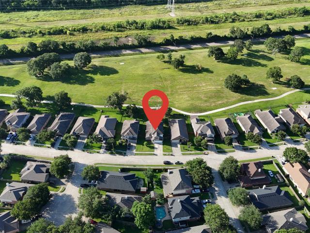 2506 Bay Hill Drive