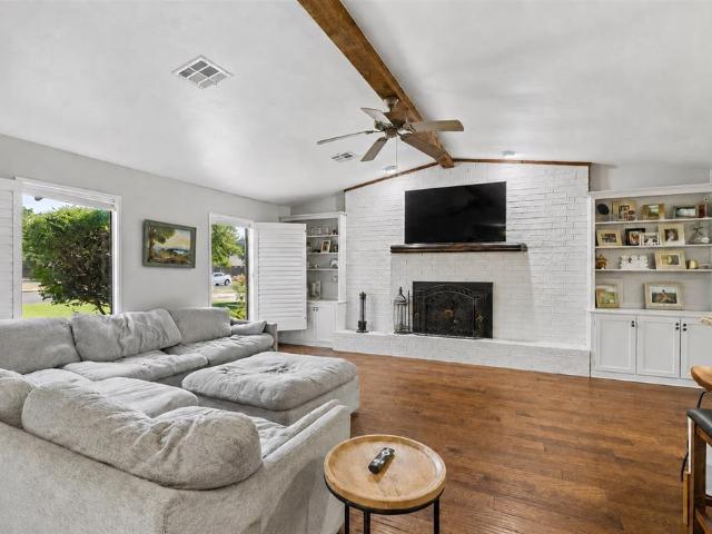 2506 Countrywood Lane