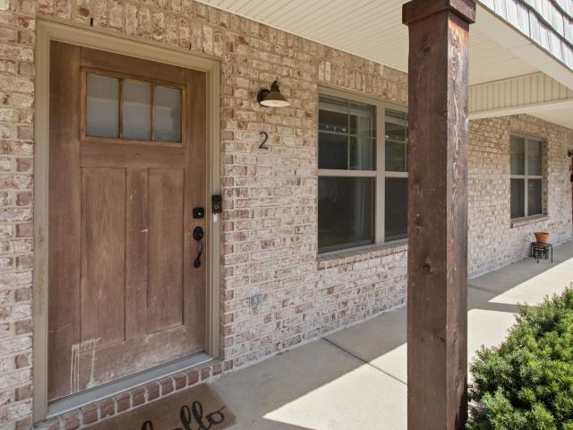 2506 E Main St # E2