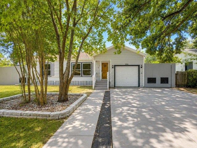 2506 Edgewood St, Liberty, TX 77575